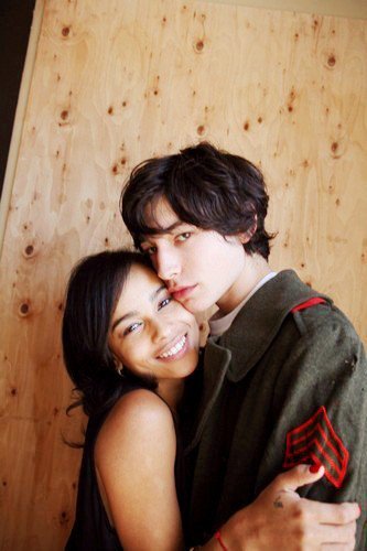 Ezra Miller Zoe Kravitz