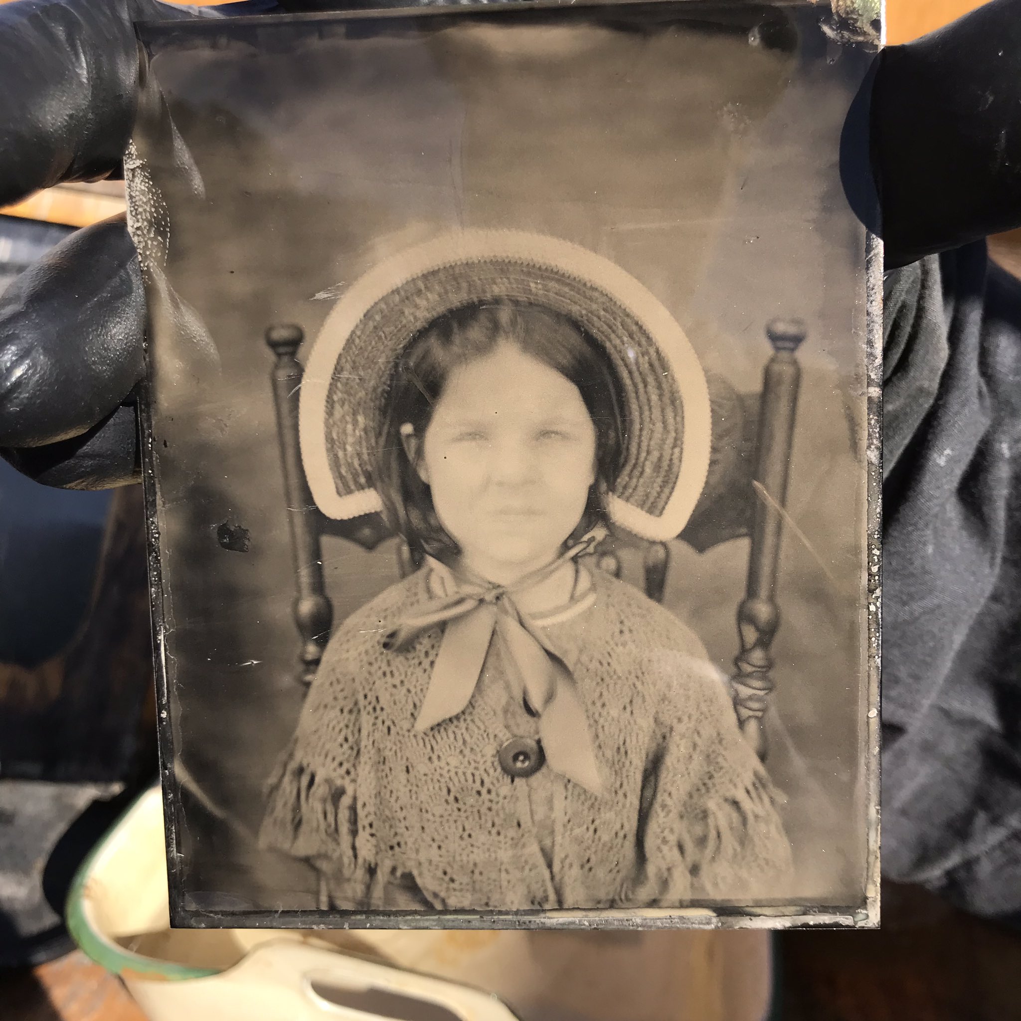 Duffie Cooley 💉💉💉 on Twitter: "Making trouble for future historians at #dickensfaire…