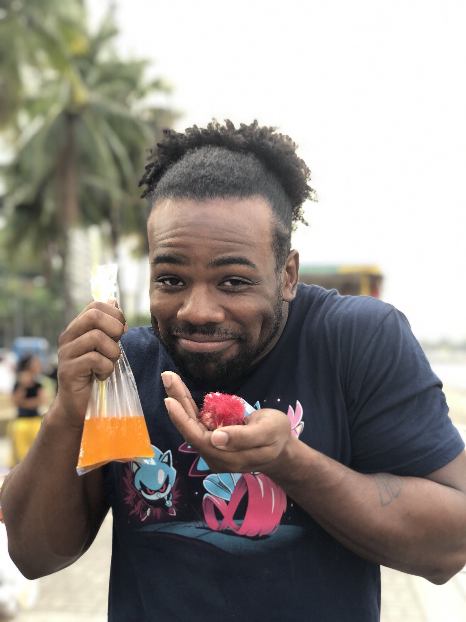 Austin Creed on Twitter: "JUST GOT OFF THE PLANE IN MANILA AND I ALREADY HAVE A PET CHICKEN AND ...