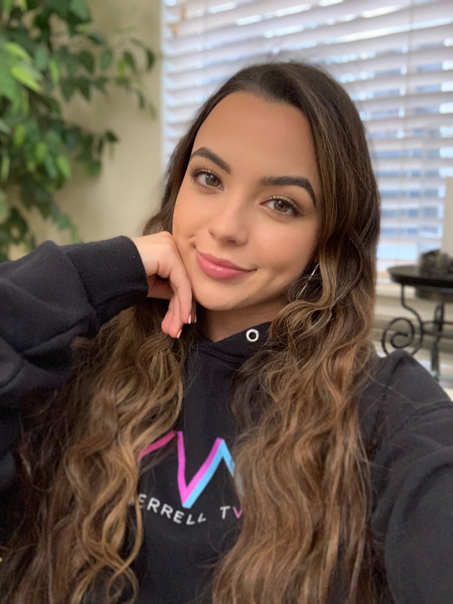 105 best Vanessa Merrell images on Pholder | Vanessa Merrell, Pretty ...