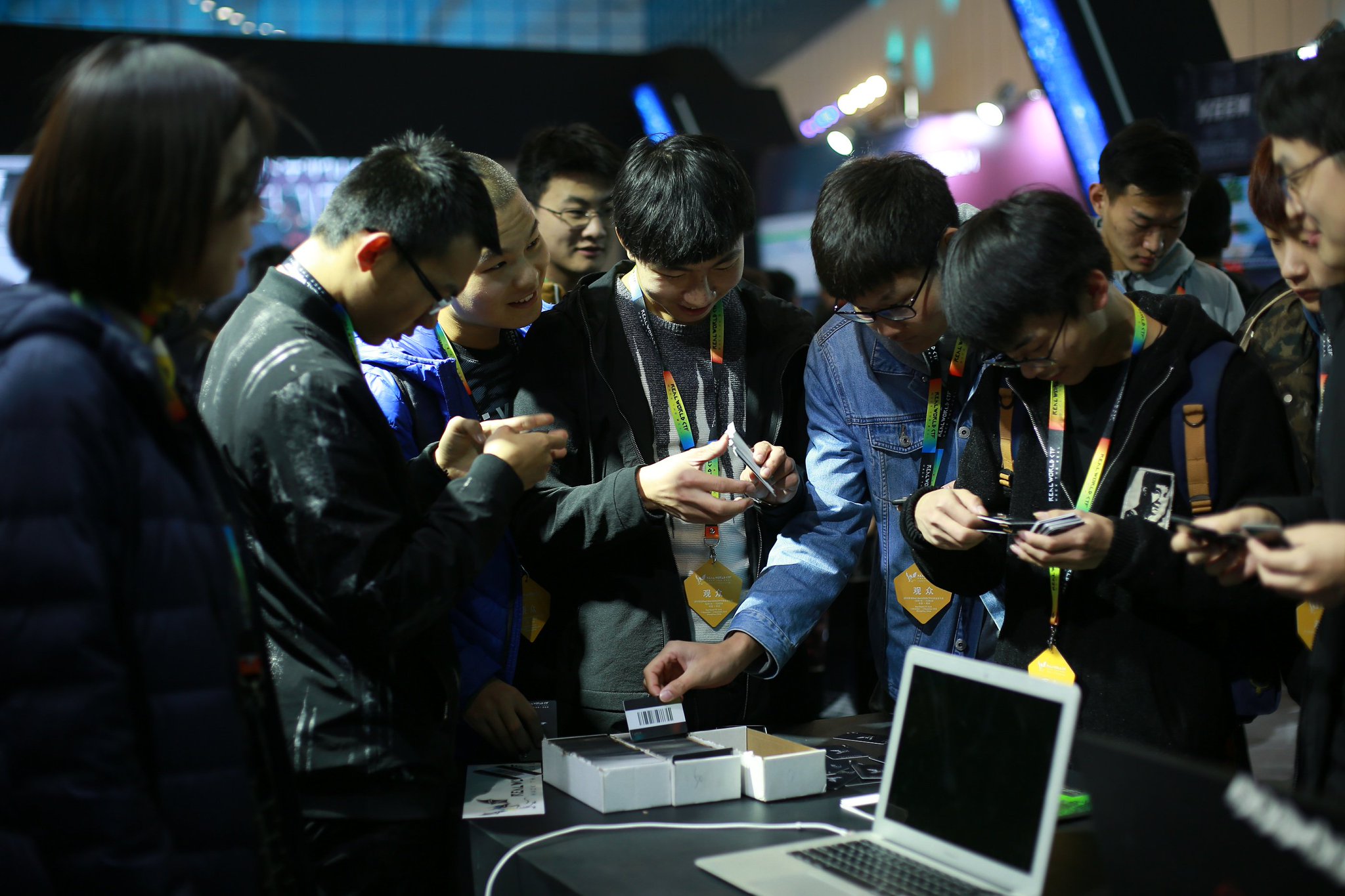 Real World CTF on Twitter: "#RealWorldCTF Real World CTF 2018 Finals is beginning at 10:00(UTC+8 ...