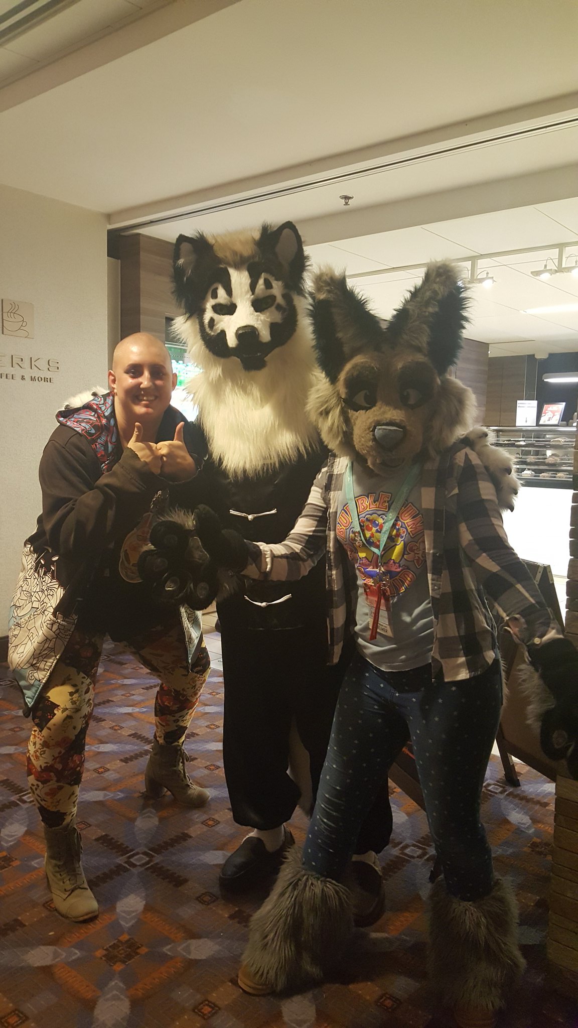 Violent J Fursuit Violent J From ICP Supports His Furry Daughter | The