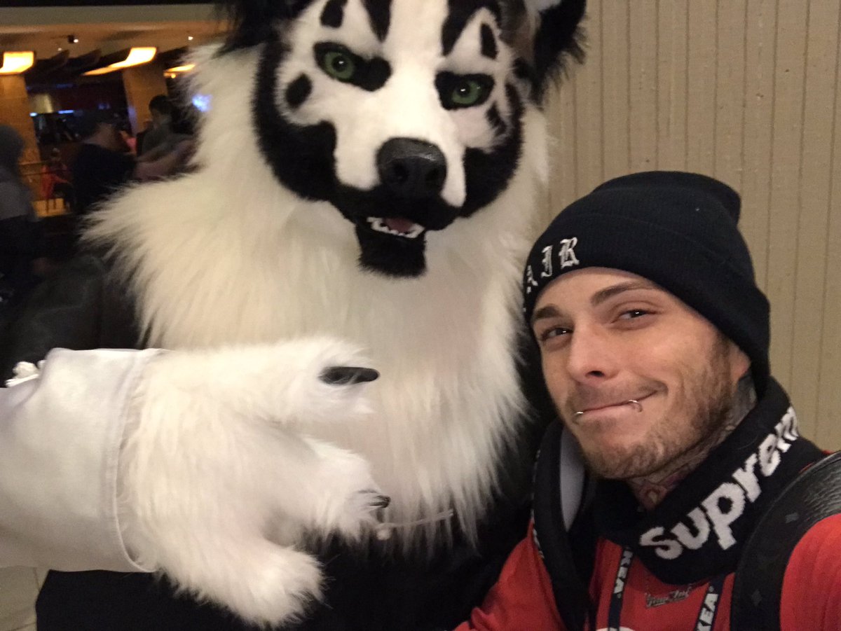 Violent J Fursuit Violent J From ICP Supports His Furry Daughter | The