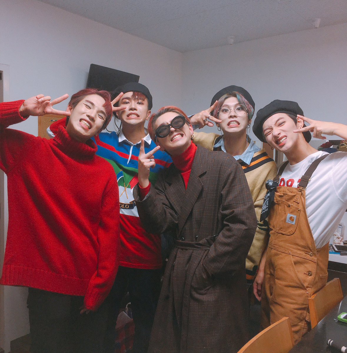 𝖫𝗂𝗀𝗁𝗍 𝗈𝖿 𝗉𝖾𝗋𝗂𝖽𝗈𝗍 (@_Peridot_0807_) | Twitter