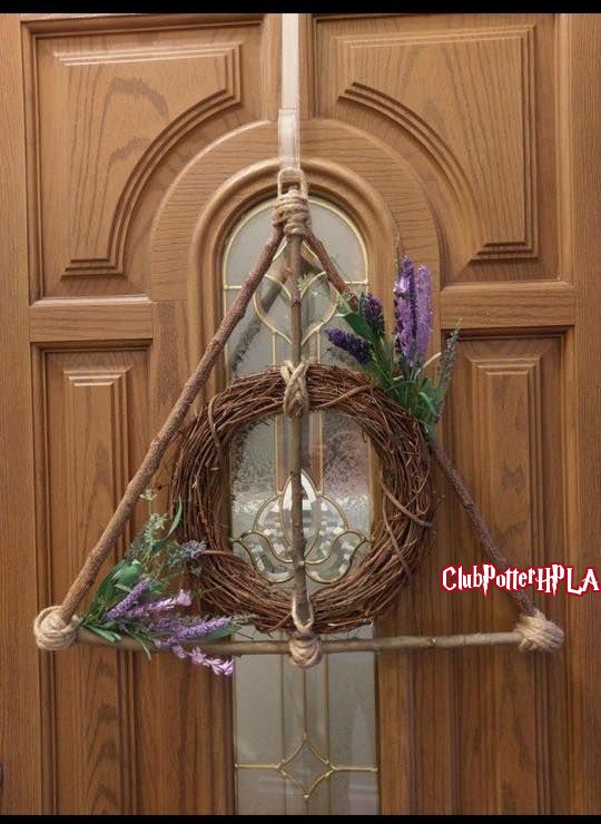 Gabriela Lestrange 🐍⃝⃒⃤ ⚯͛ on Twitter: "Coronas navideñas estilo Harry ...