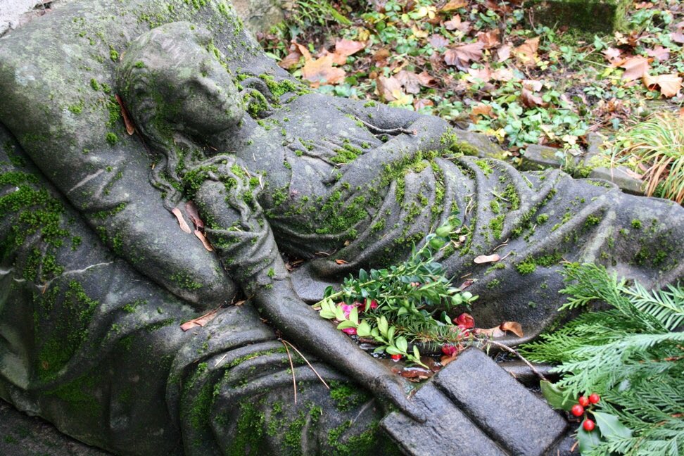 Caroline Walter Grave