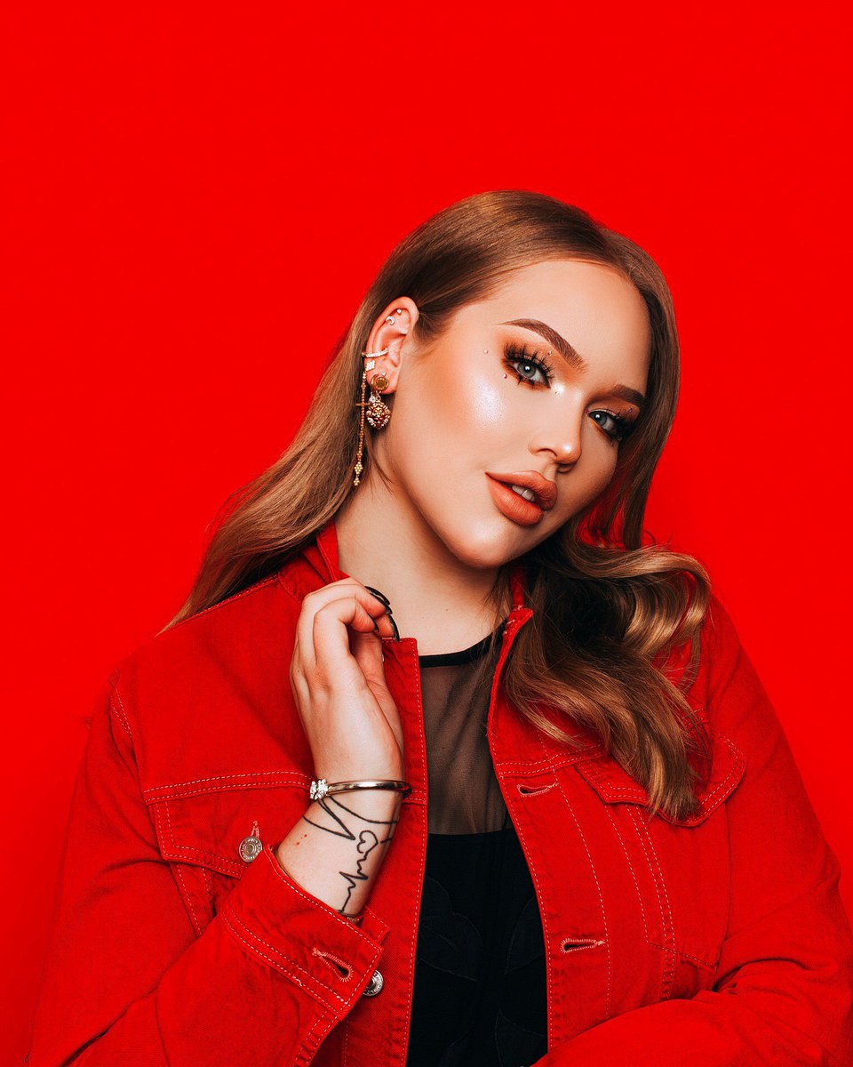 97 best Twitter @nikkietutorials images on Pholder | strawberry pop 🍓