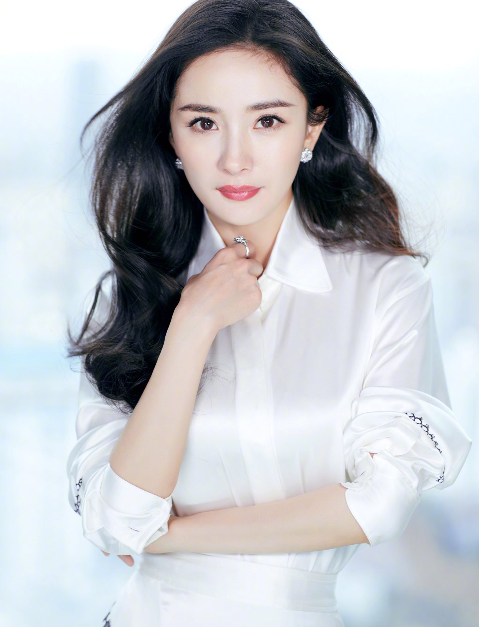 Yang Mi Wallpaper