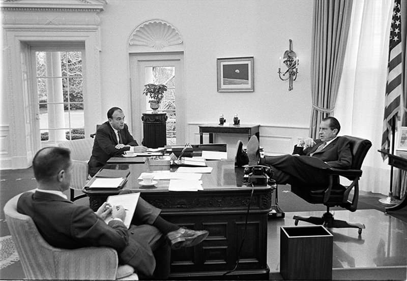 Nixon Oval Office