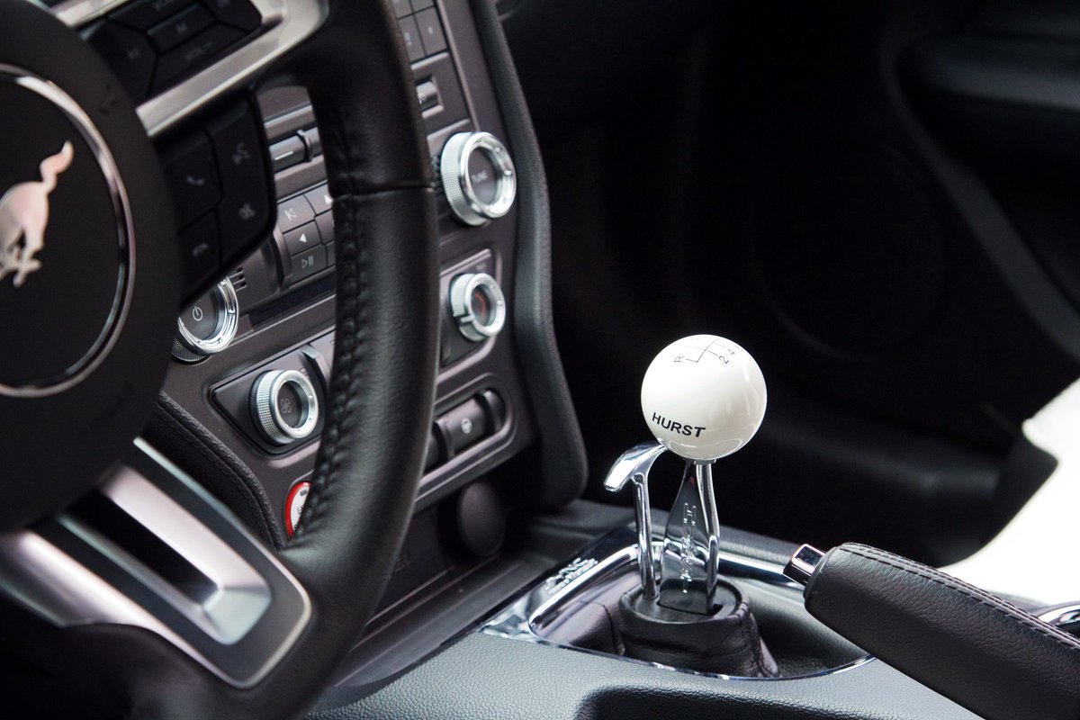 Hurst Shifter Mustang