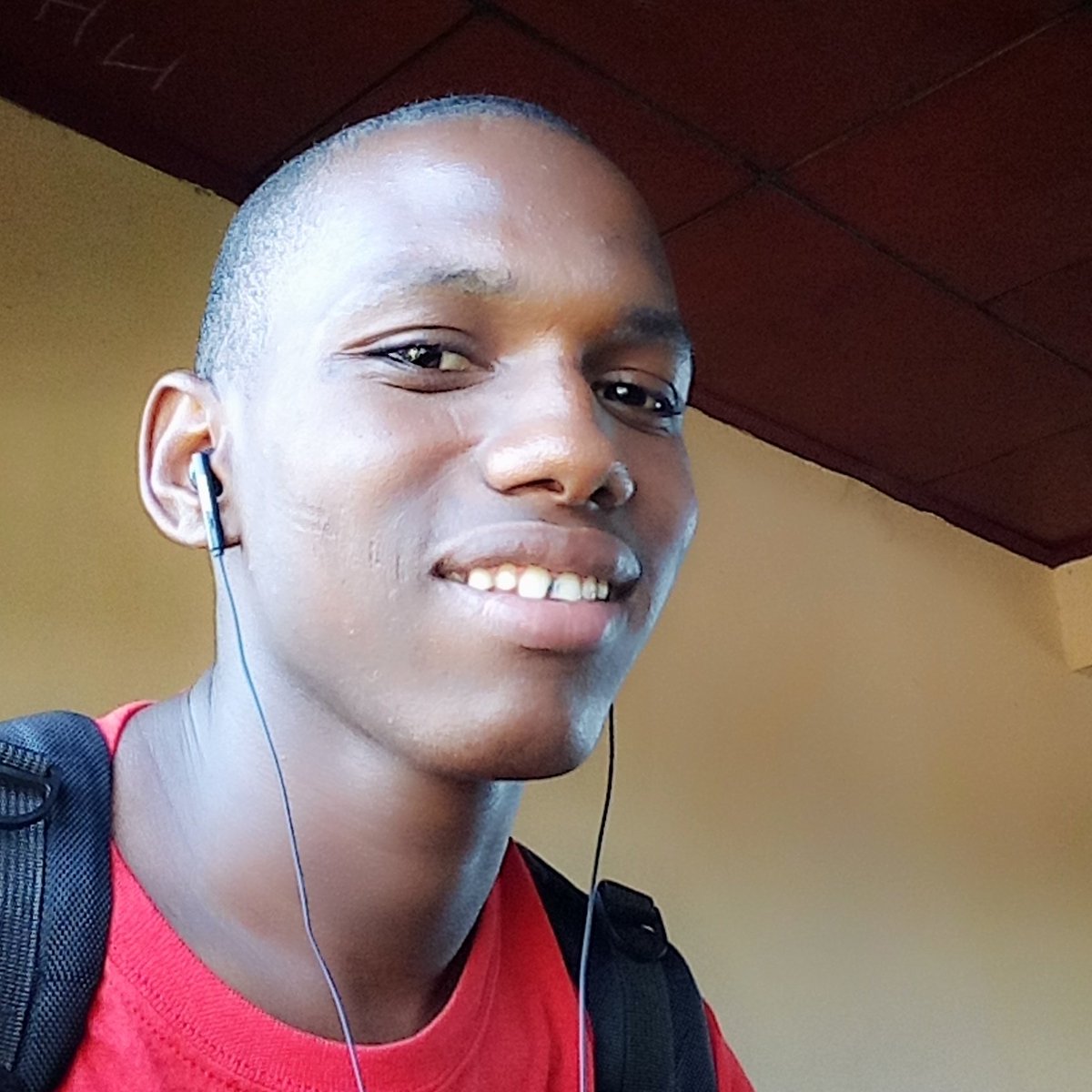 #JE SUIS ALPHA OUMAR BALDÉ (@AlphaOu34944096) | Twitter