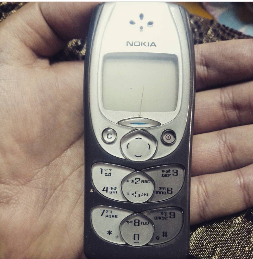 Nokia 2300