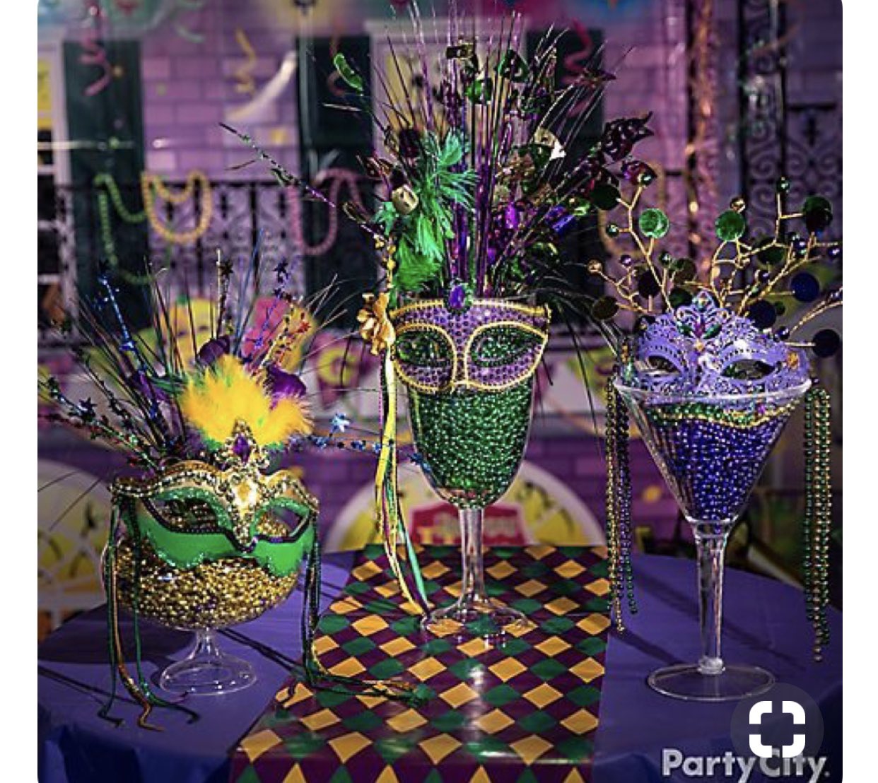 Mardi Gras Prom Themes