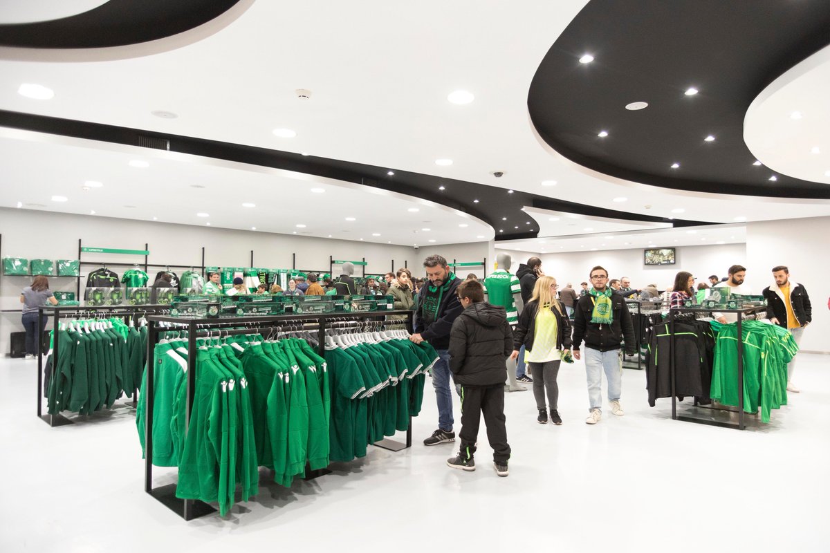 Já podes visitar a Loja Verde que voltou a abrir as portas, no passado ...