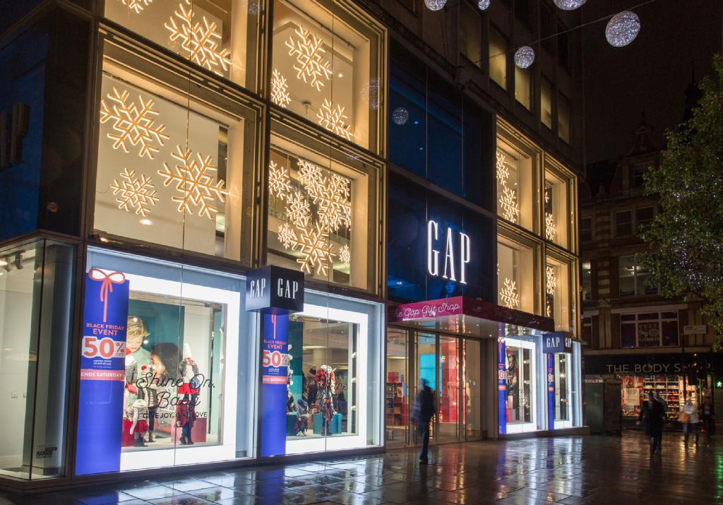 Gap Christmas Window Displays