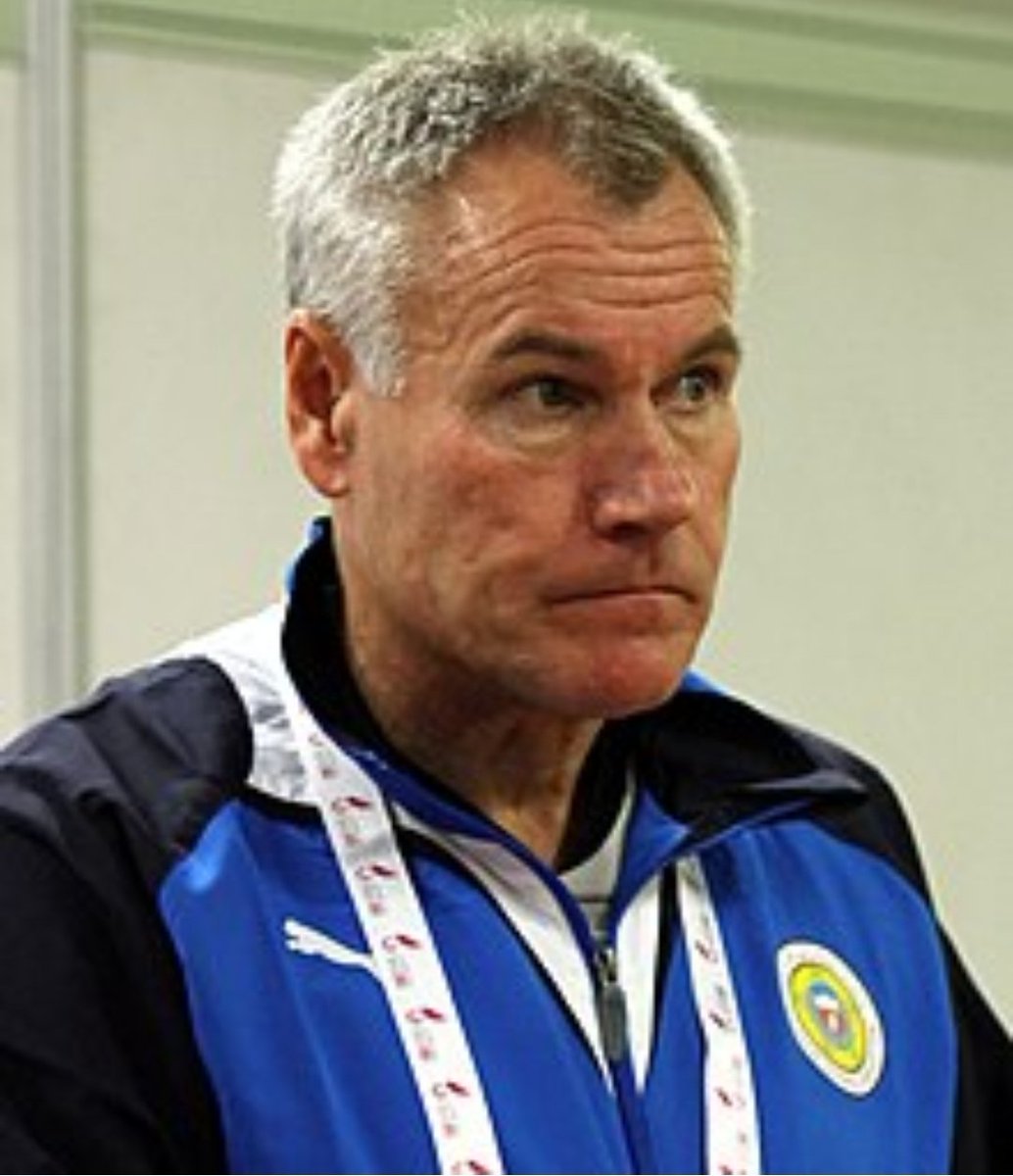 Ian Stringer on Twitter: "Claude Puel looked very angry as he headed down the tunnel at full ...