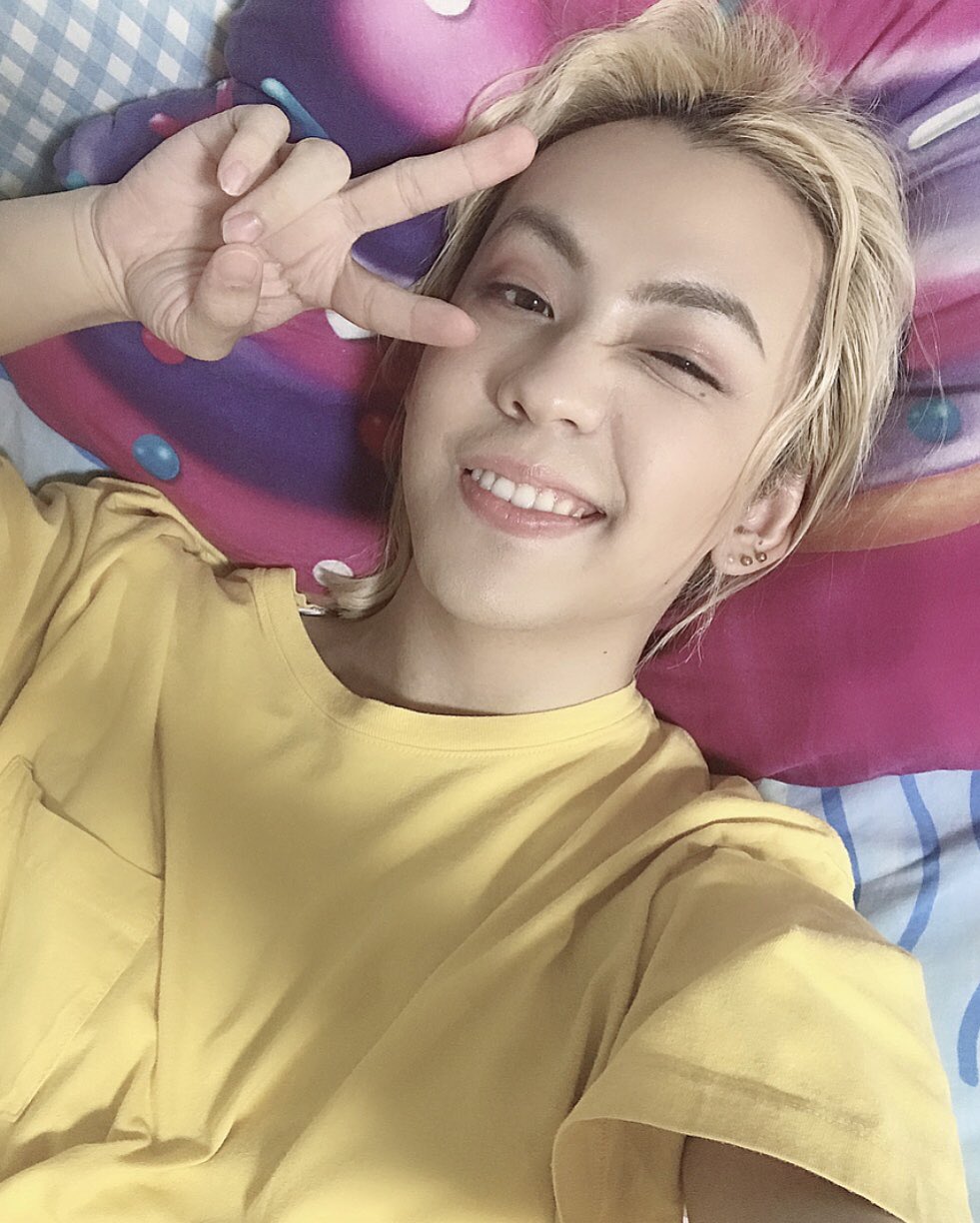 RYUCHELL on Twitter: "😎🧁👍🏼⭐️💕…