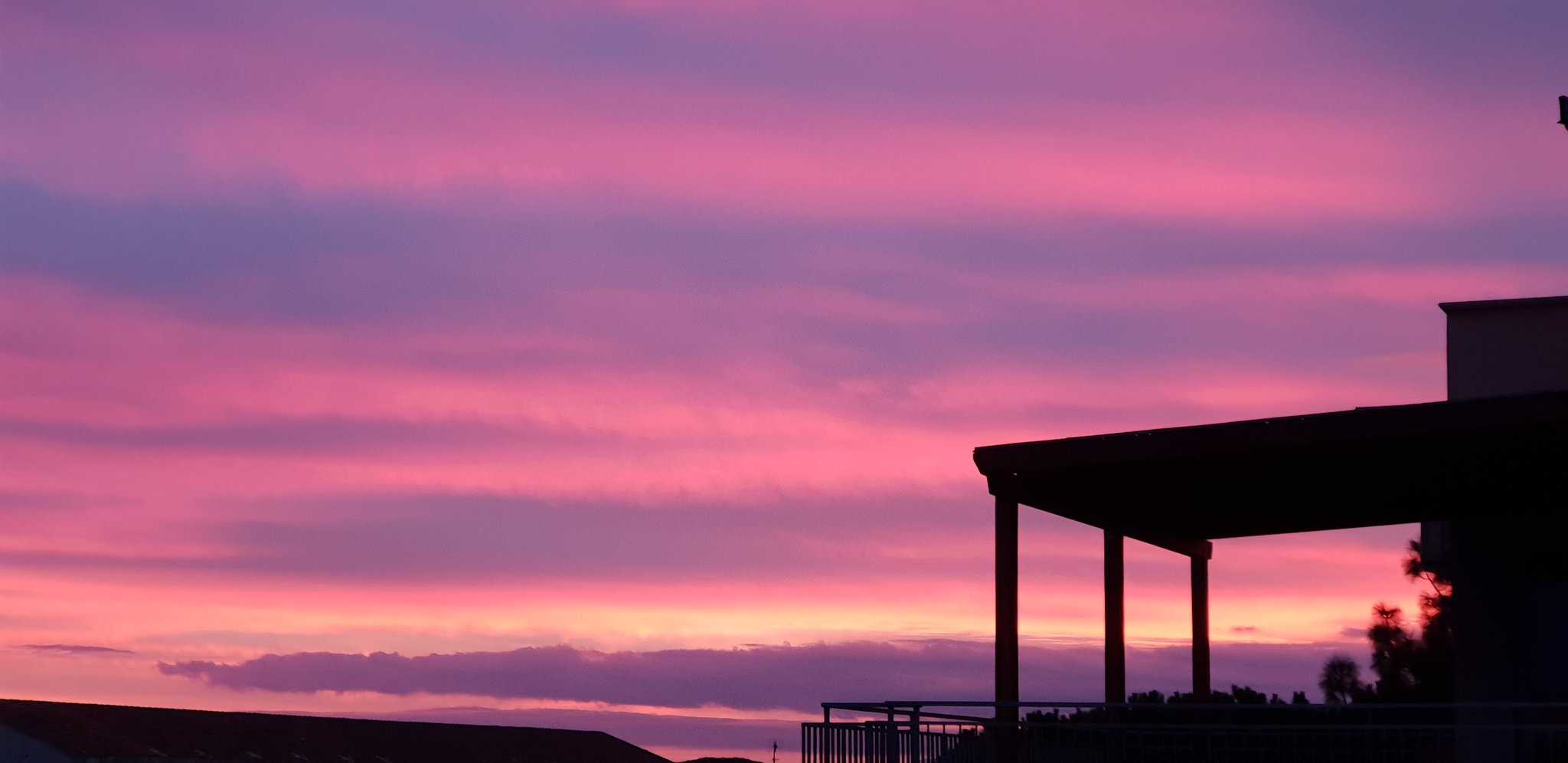 Light Pink Sunset Wallpaper