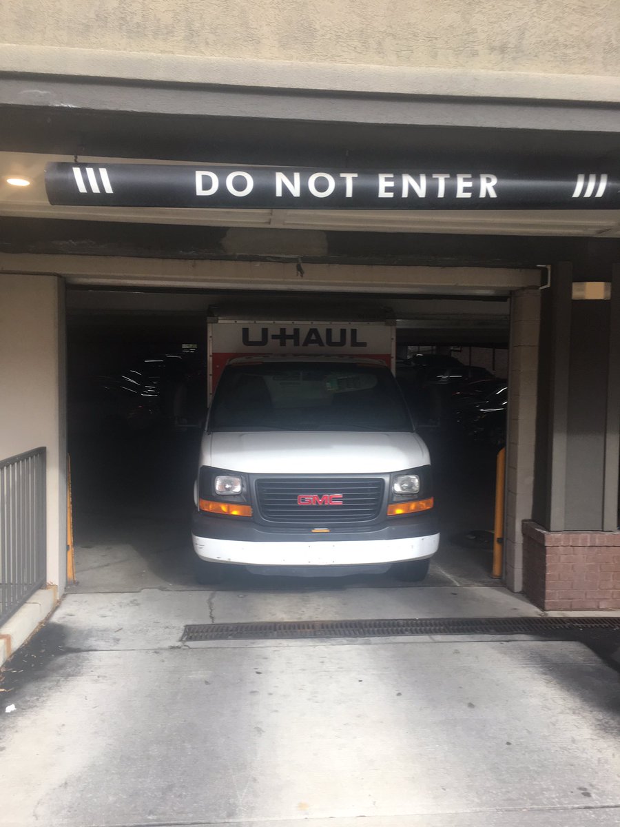 Car Stuck In Parking Garage - Stuck In Park The New Journal / It's a 15 ...