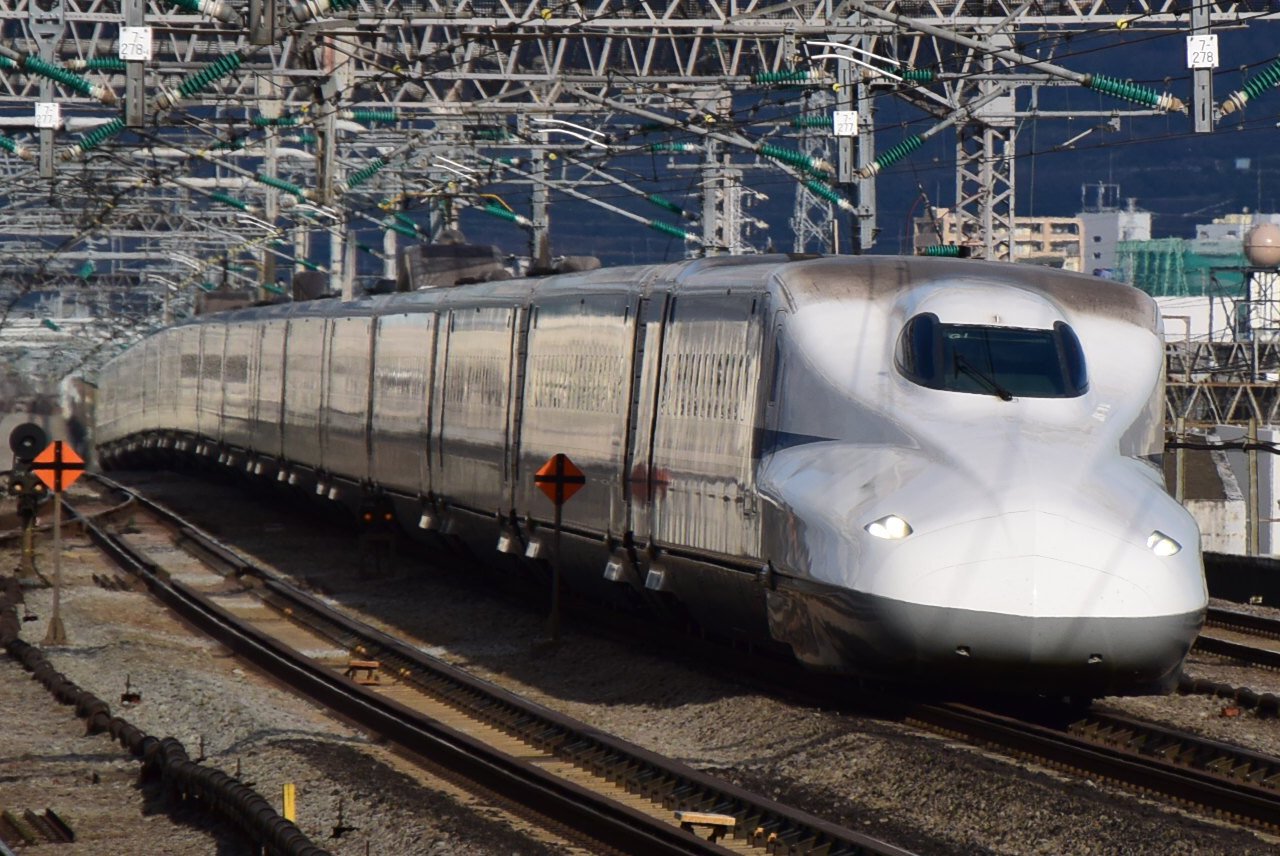 写真垢 on Twitter: "700系C51 のぞみ175号 3000番台B12 こだま657号 3000番台B4 こだま659号 N700A系G1 のぞみ111号 @小田原 廃車が進んで ...