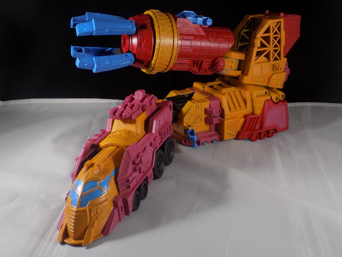 Minor/Repaint: - Generations: OMEGA SPREEM | TFW2005 - The 2005 Boards