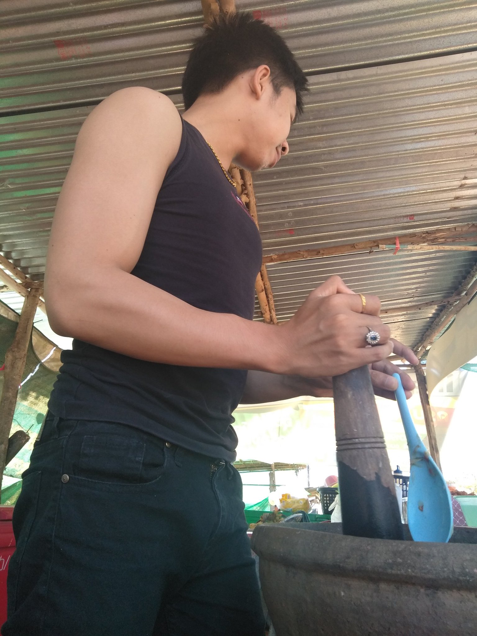 Warut on Twitter: "เอาตำอะไร https://t.co/nTHeGVkrGh" / Twitter