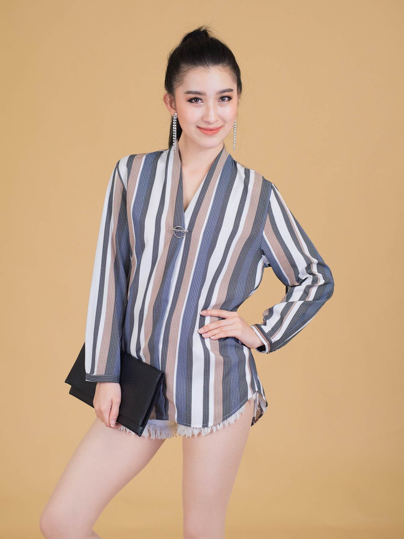 Minus Studio on Twitter: "บริการถ่ายแฟชั่นเริ่มต้น 300.- / ชุด ราคารวมทุกอย่างแล้ว (นางแบบ ...