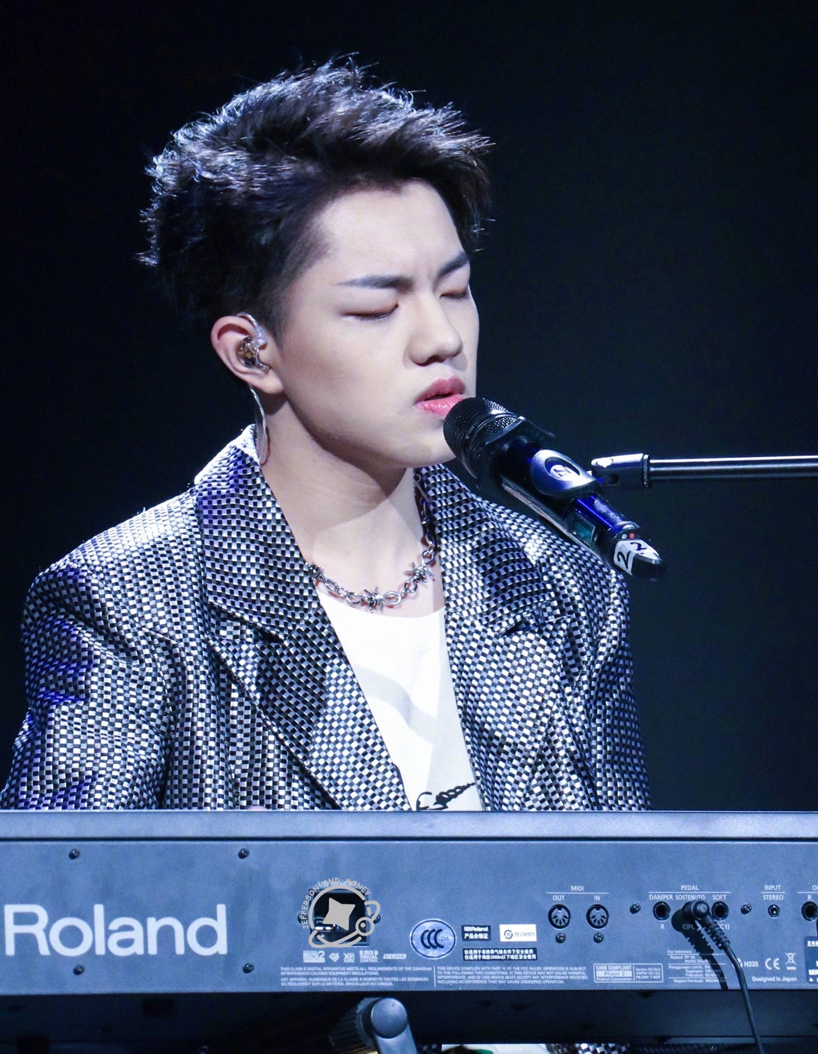 c-drama tweets on Twitter: "[trending] Qian Zhenghao revealed to have received an offer of ...