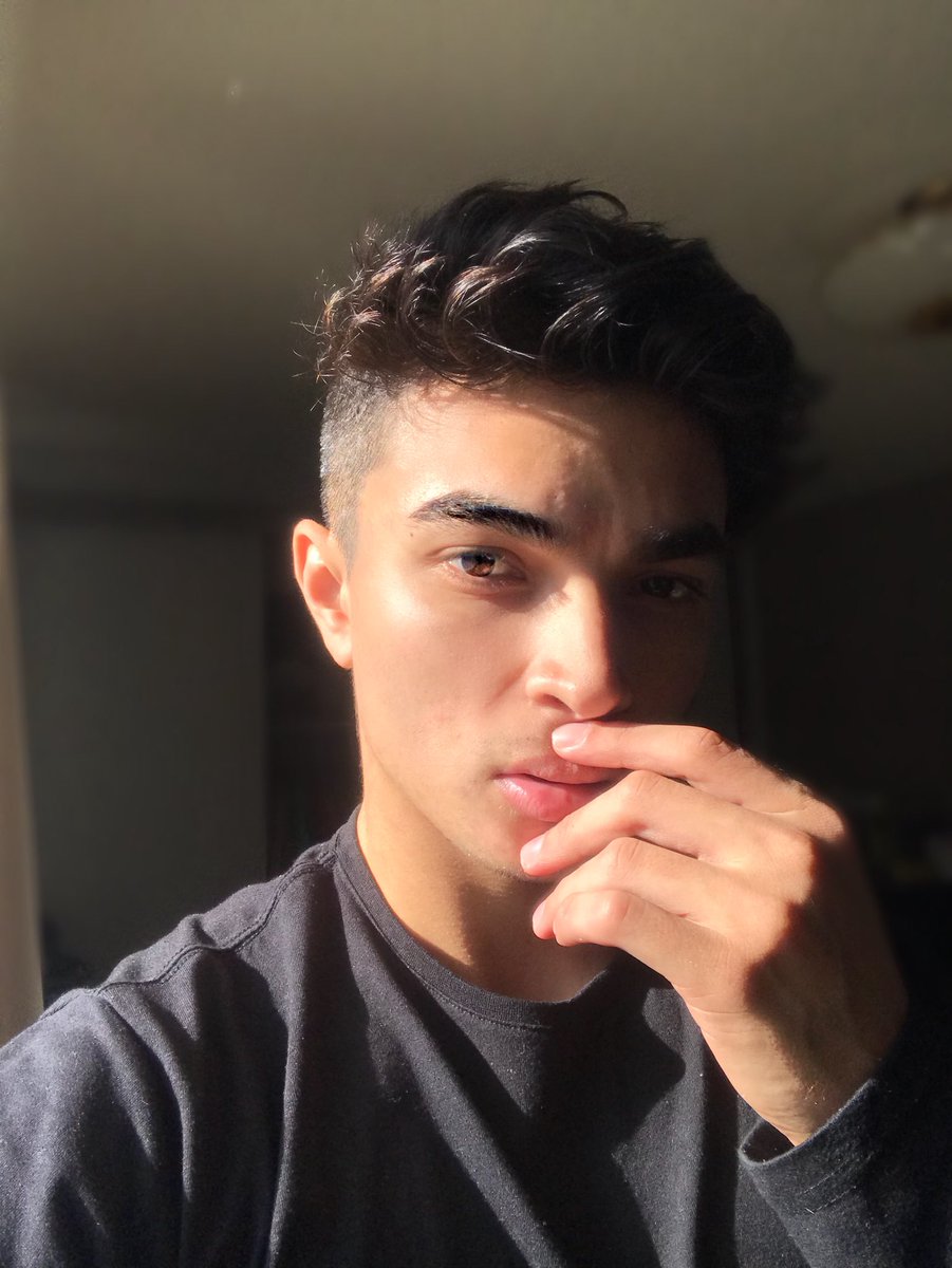 Adrian Ortiz's Instagram, Twitter & Facebook on IDCrawl