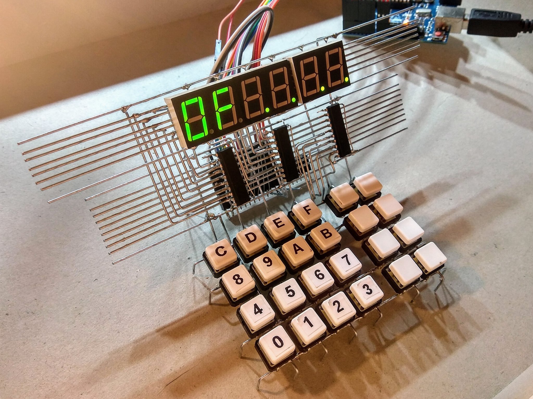 Hackaday.io on Twitter: "📟⚡The wirez80 is a Z80 machine with a hex keypad and 7-segment displays ...