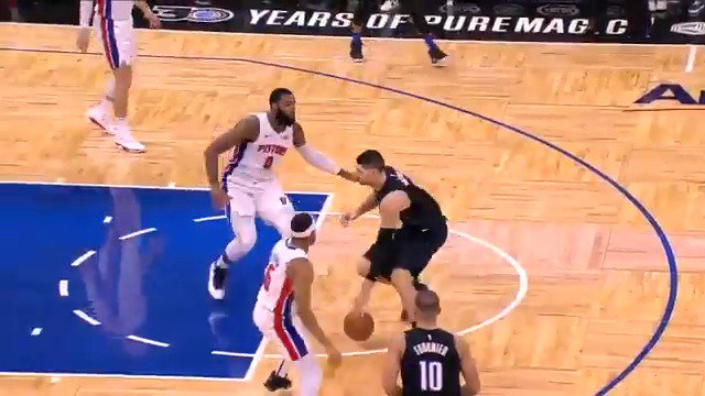 NBA on Twitter: "Paint work. Nikola Vucevic is up to 18p/11r with 2:59 remaining in the 3rd ...