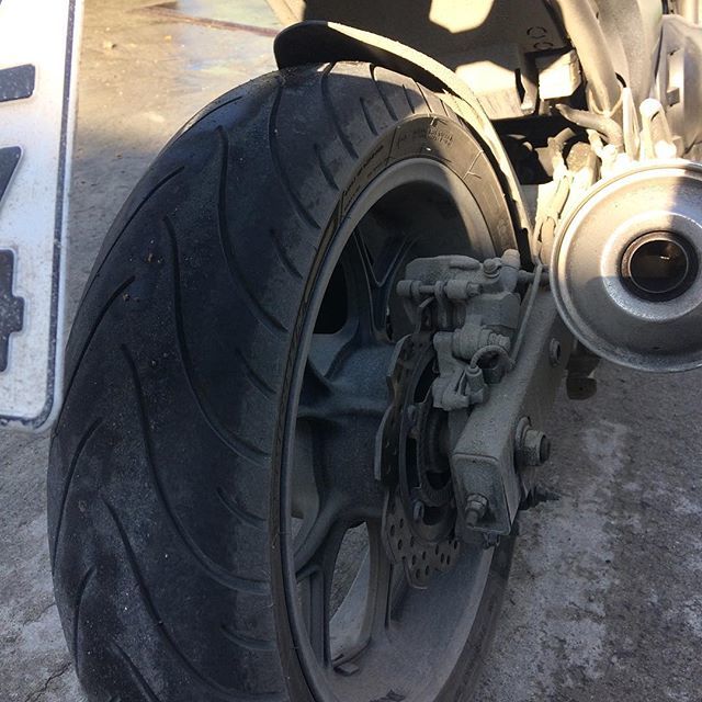 Chicken Strip Tire