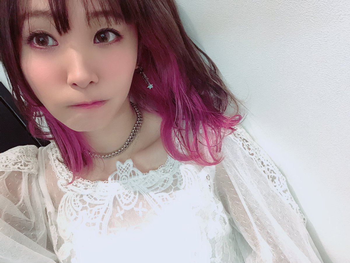 285 best Twitter u/lisa_olive images on Pholder | 朝から撮影してる📸💤