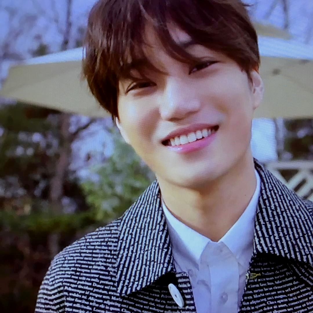 Exo Kai Smile
