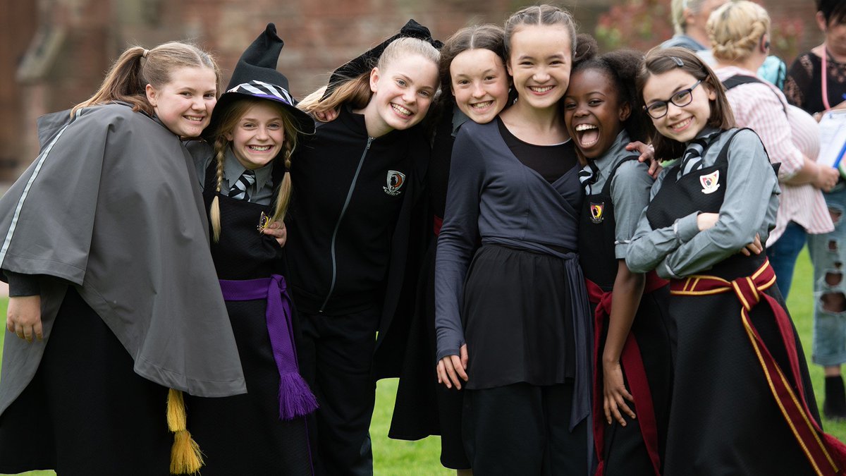 The worst witch all at sea - izebpo