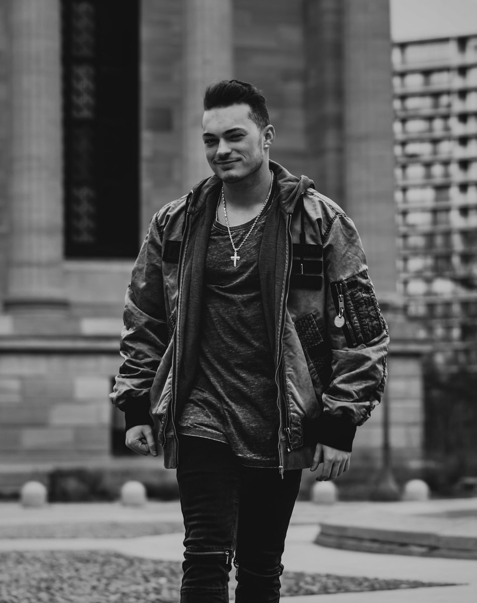 211 best Twitter u/lance210 images on Pholder | Trippy