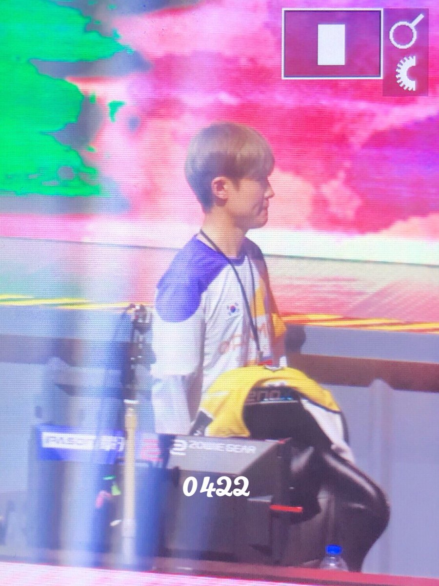 Baebee0422 (@a_baebee) | Twitter