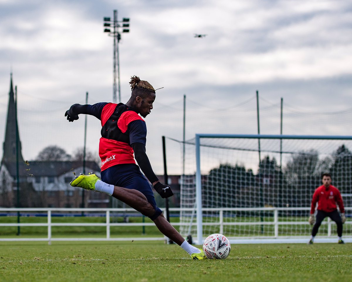 378 best Cpfc images on Pholder | Wilfriedzaha, Chrisbenteke and ...