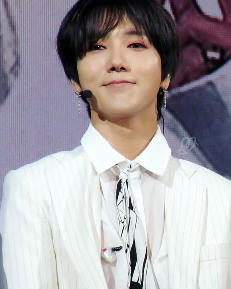 💙MyBabyCloud on Twitter: "190126 14th KKBOX Music Awards yesung💙 #yesung #KKBOX風雲榜 ...