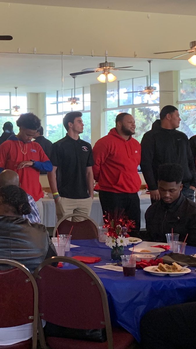 Julian Alessi's Instagram, Twitter & Facebook on IDCrawl