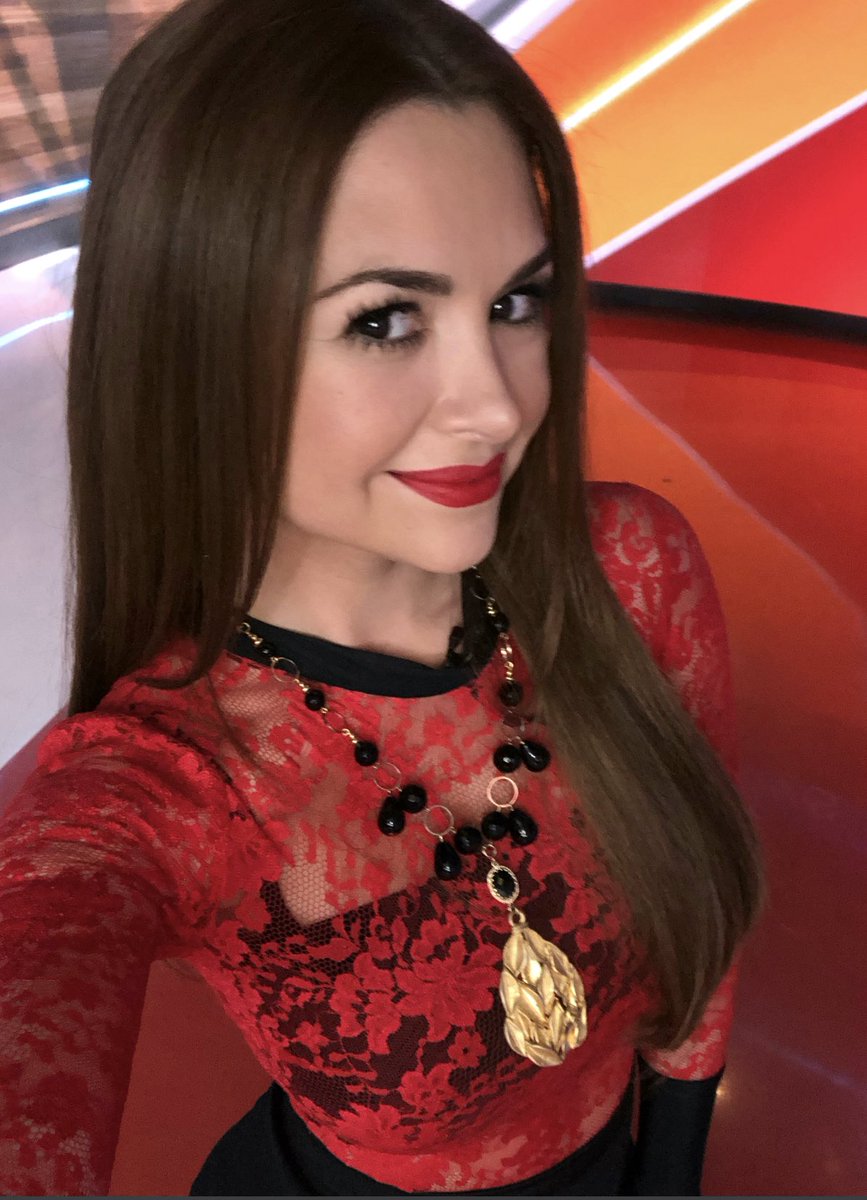 88 best Twitter u/mayte_carranco images on Pholder | Monday 🌸