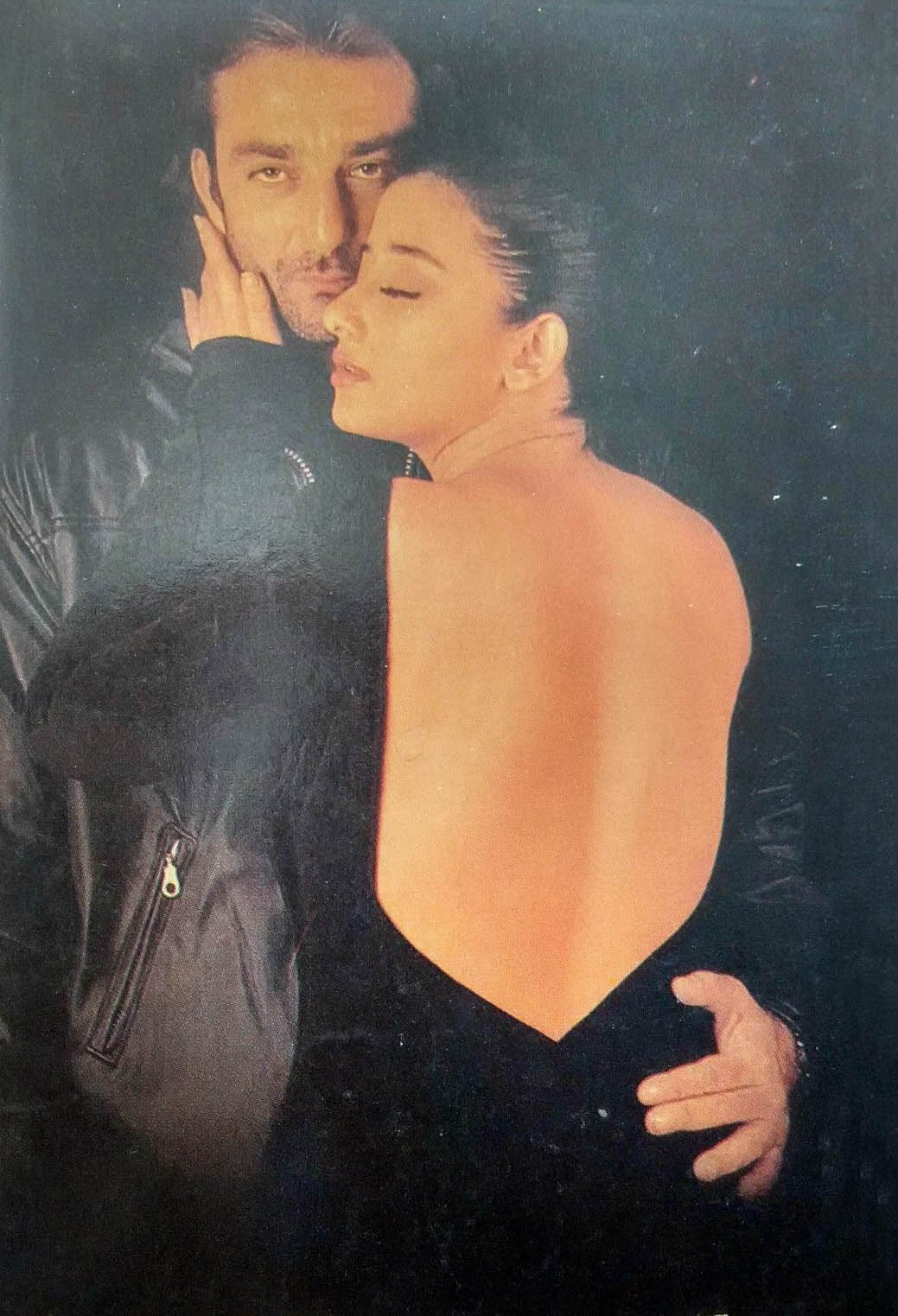 Sanjay Dutt In Kartoos