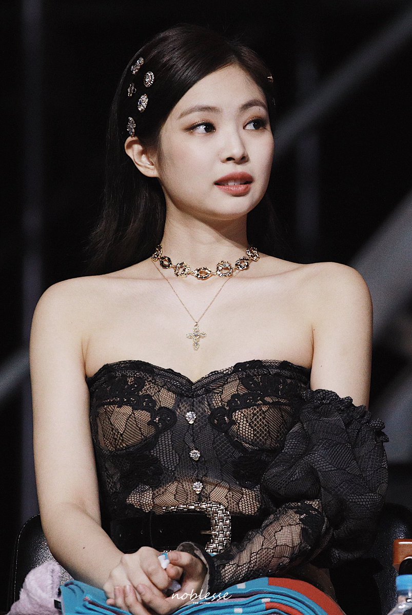 총깡🐾(끵키제작회사투자자) (@BLINK_ujin) | Twitter