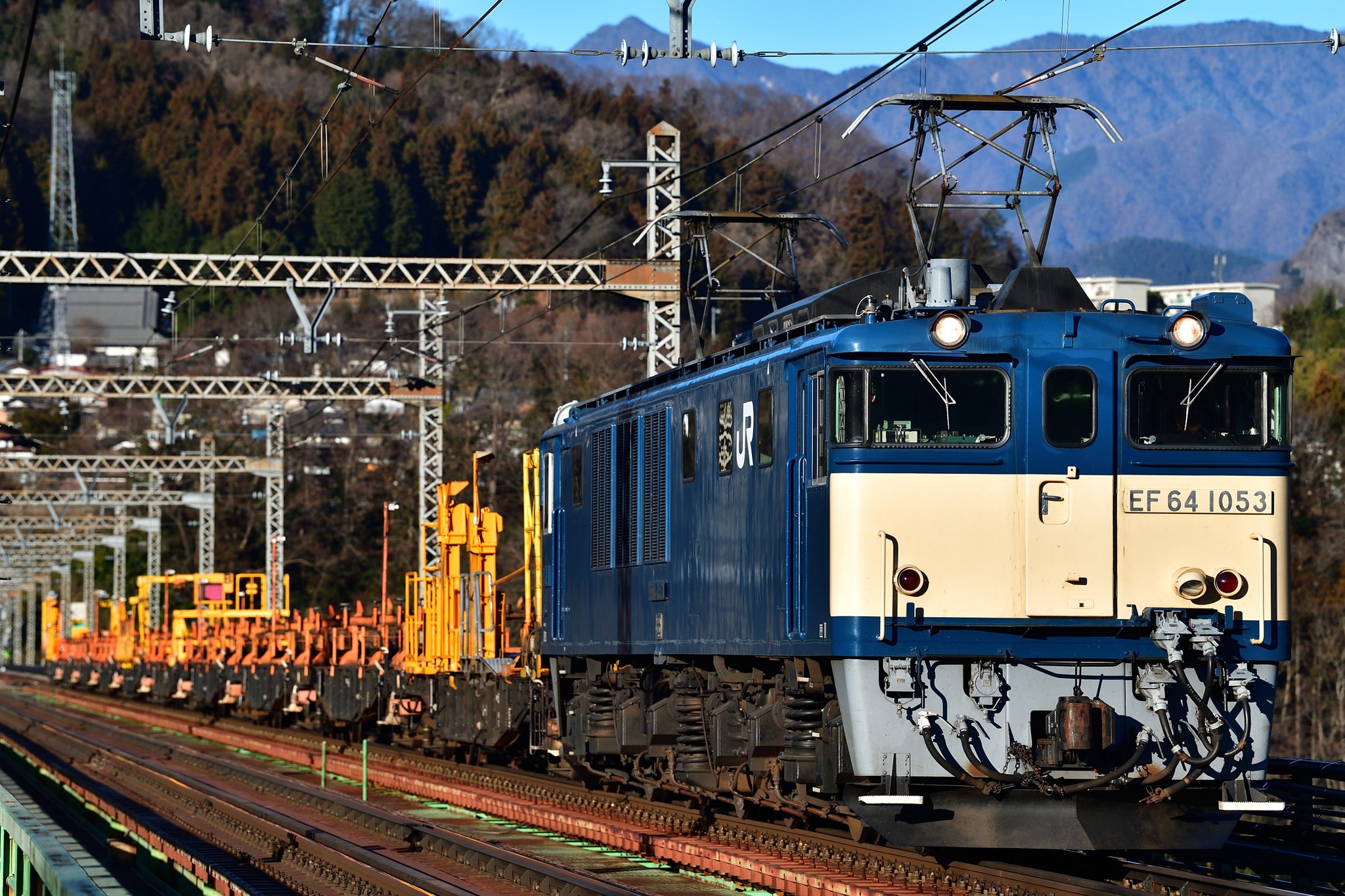 ちょこれ～と on Twitter: "2019/1/18 工9576レ EF64 1053+ﾛﾝﾁｷB*10車 2019年、初の工臨は1053の甲府工臨返却から 今日も大大大盛況の鳥沢でした ...