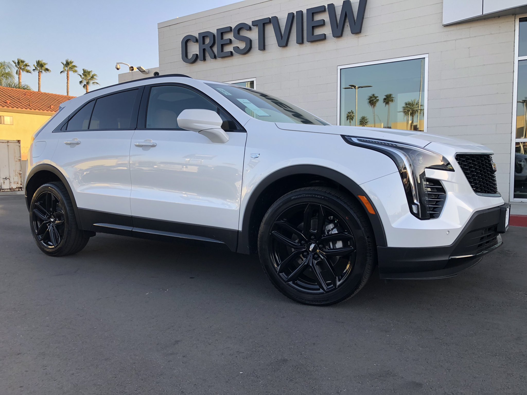 David Hernandez on Twitter: "20” XT4 Black Gloss Wheels on 2019 Cadillac XT4 #WestCovinaCaddy # ...