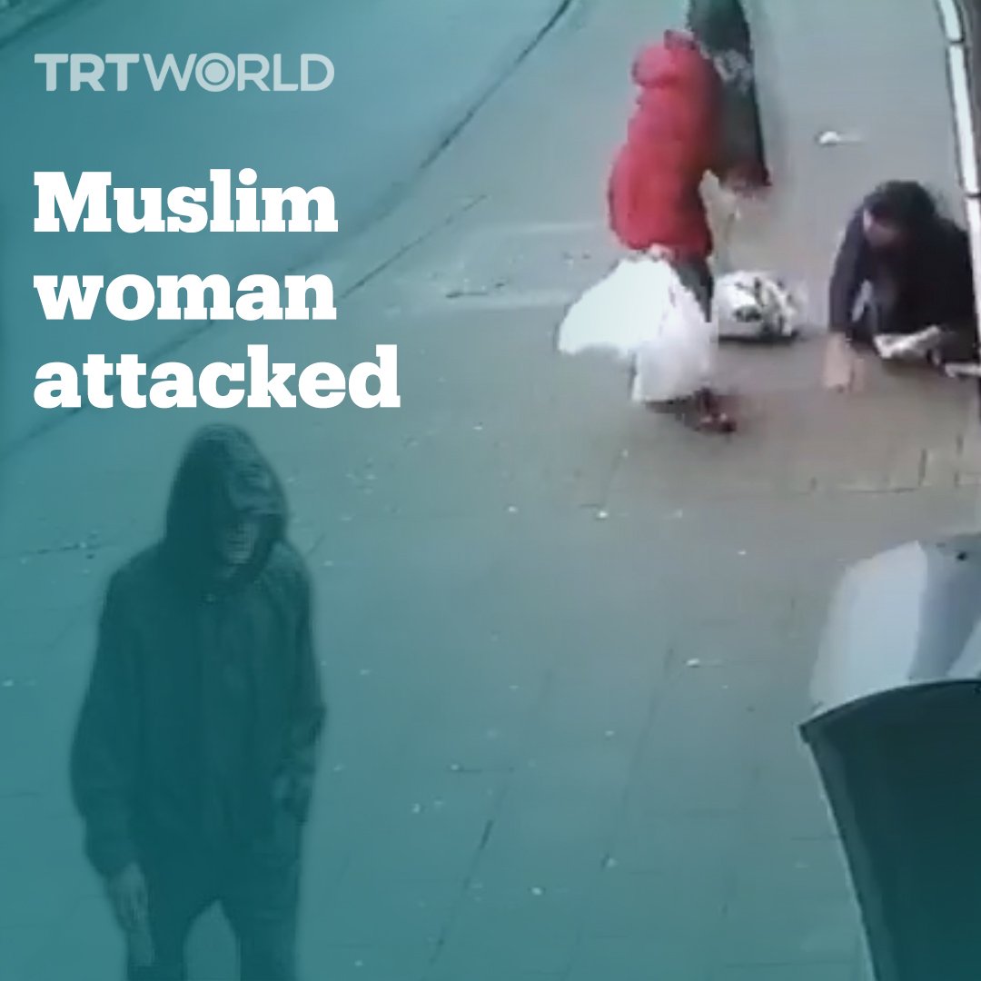 Trt World On Twitter This Muslim Woman Fell To The Ground After Being