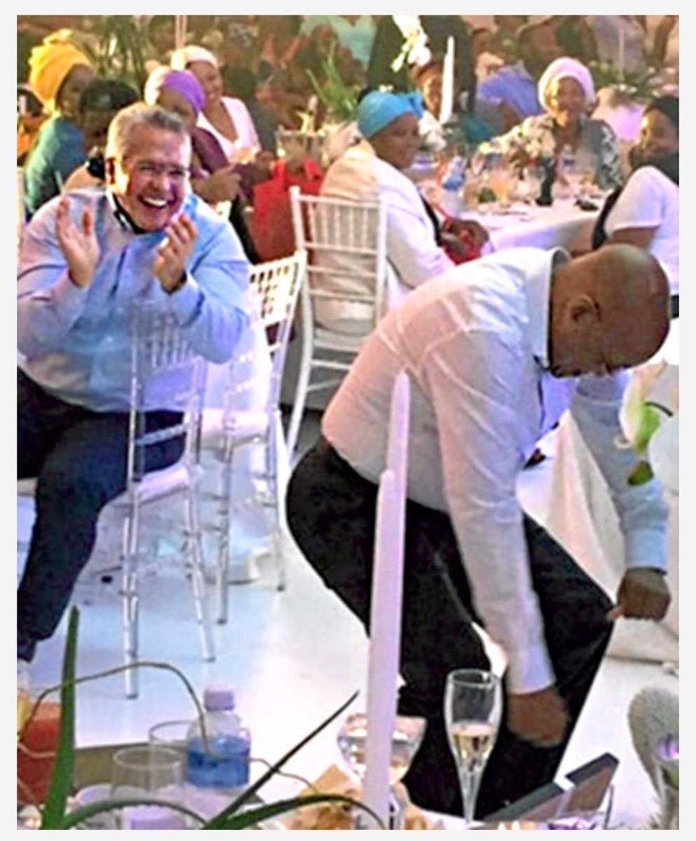 Jacob Zuma Dancing