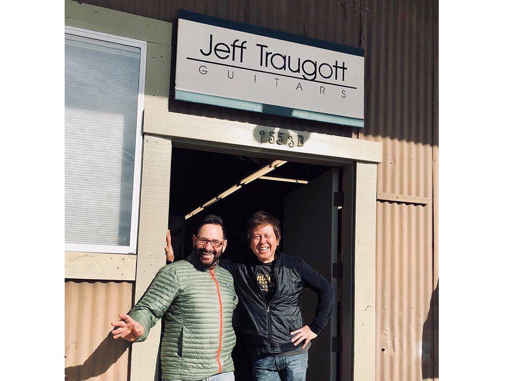 ドルフィンギターズ on Twitter: "現在製作中のJeff Traugott Model R BRZは今年の春完成予定。本日より武田がアメリカへ出張に。Jeffの工房へも行く予定ですの ...