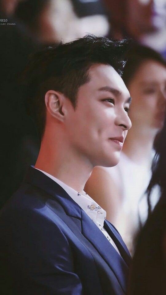Lay Smile Exo