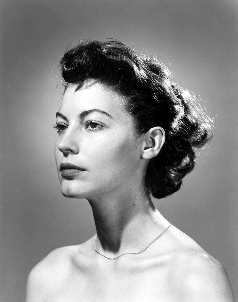 Ava Gardner Makeup